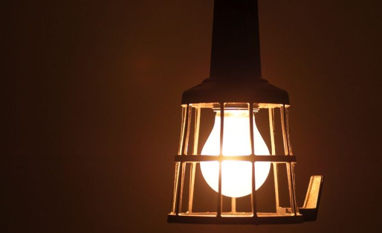 How Bright Is 300 Lumens: Super Guide & 6 Main Helpful Tips